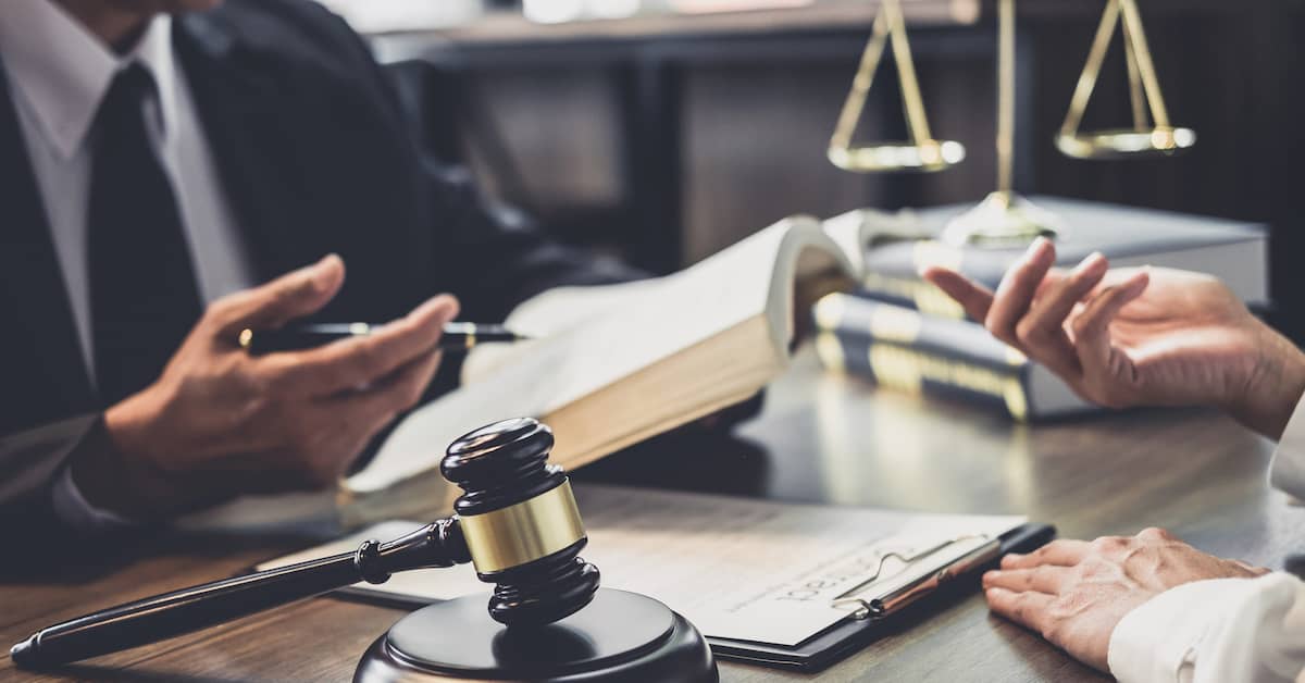 What Is the Best Way to Resolve a Business Dispute? | U.S.A.